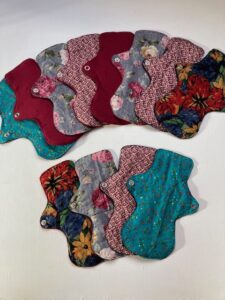 How to make menstrual pads (Tutorial and FREE pattern) - Sew Projects